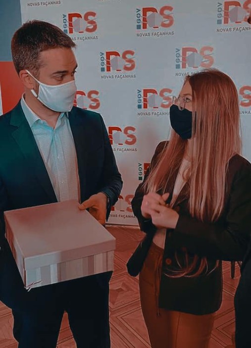 Vale dos Vinhedos • Blog • Julia Pasquali representará a Aprovale e o ...